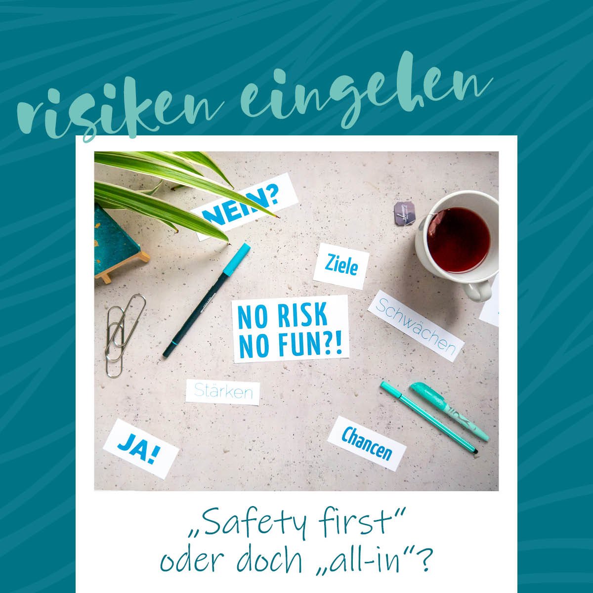 Ein Risiko eingehen - Ja oder Nein? - blauer Eisberg Ein Risiko eingehen - Ja oder Nein? - blauer Eisberg